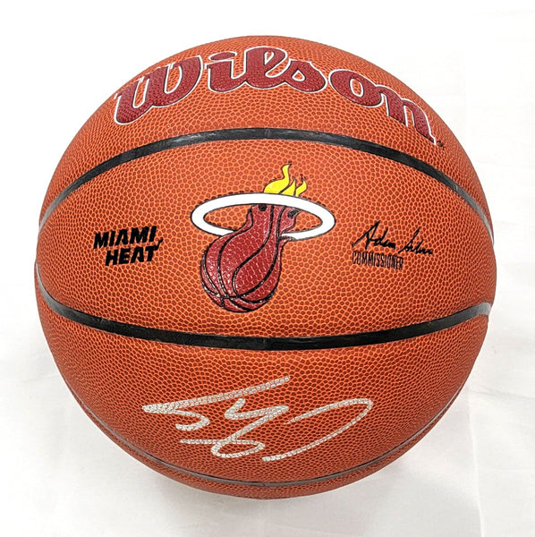 Shaquille O'Neal Autographed Wilson Miami Heat Logo NBA Basketball Bec ...